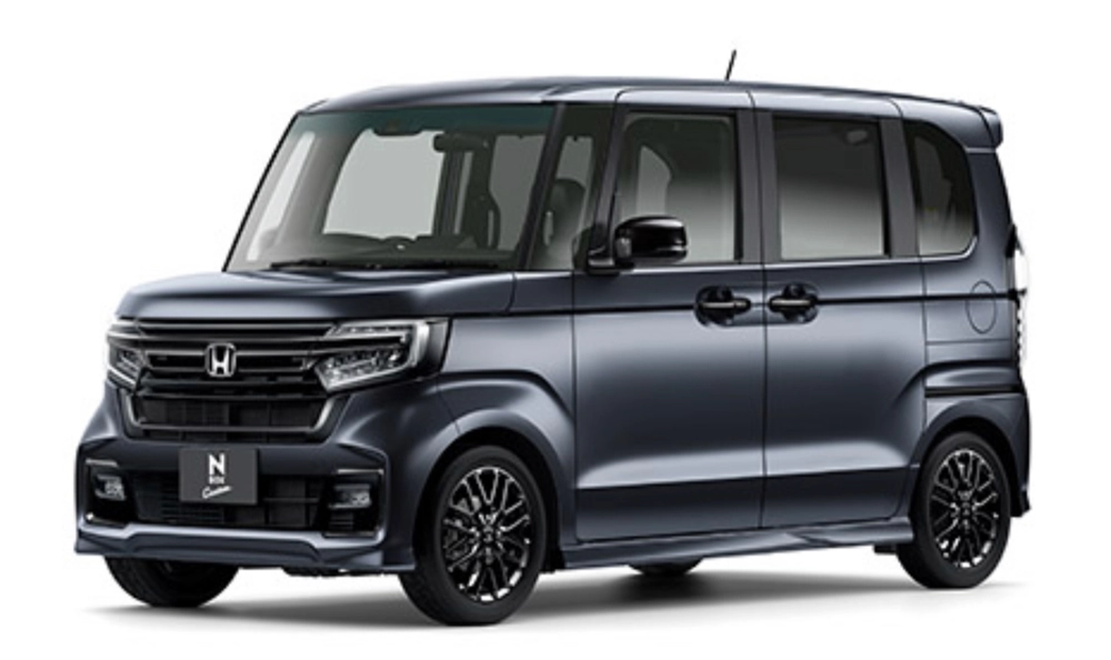 N-BOXカスタムの内装は？特徴や収納、旧モデルとの比較 | 車購入のお役立ち情報カミタケマガジン